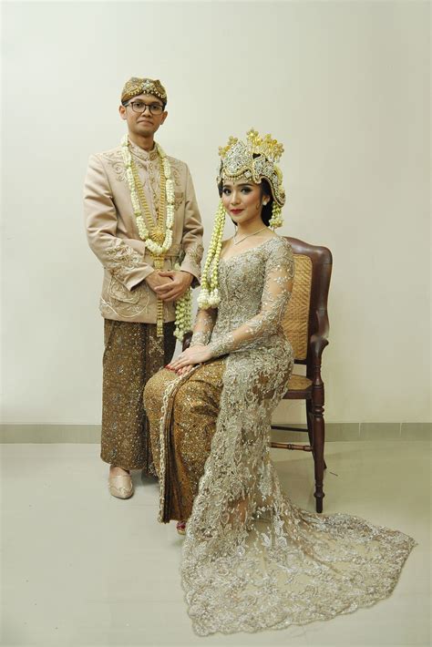 Kebaya Pengantin Sunda Modern