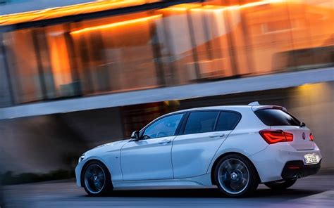 BMW seria 1 doar 3 4 litri 100km Testat în România