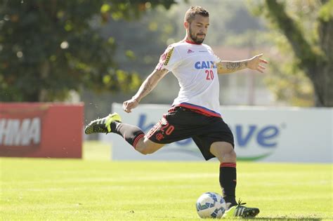 Flamengo Faz Treino T Tico Para Duelo Contra O N Utico Flamengo