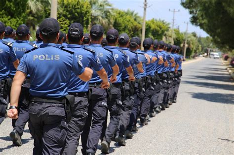 Polis Nas L Olunur Polis Olma Artlar Nelerdir Nen Var