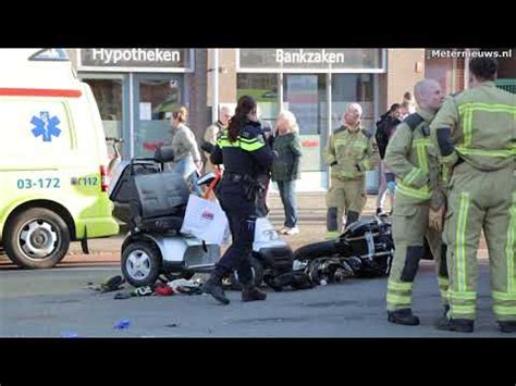 Scootmobieler En Motorrijder Behoorlijk Gewond Na Aanrijding Emmen Video