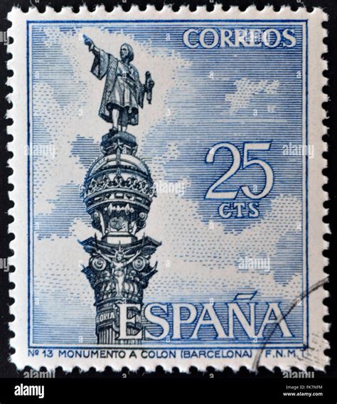 España circa 1965 un sello impreso en España muestra Monumento a