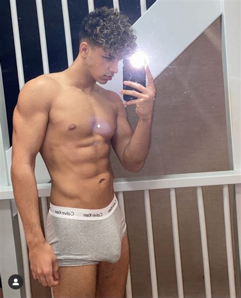 TW Pornstars Sepanta Arya Twitter Like And Retweet This To Remove