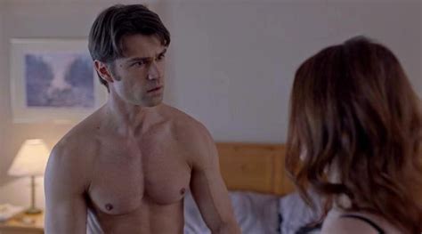 Nudi Al Cinema The Wrong Bed Naked Pursuit