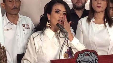 Norma Otilia Hernández alcaldesa de Chilpancingo llora en conferencia