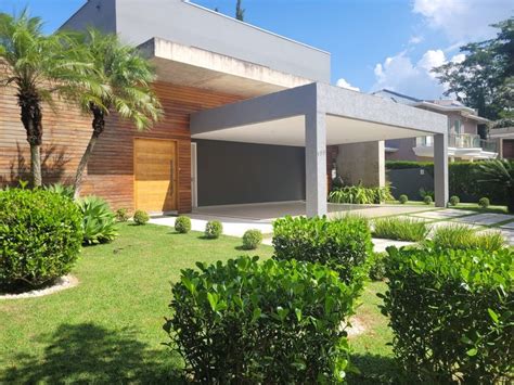 Casa de Condomínio na Avenida dos Cardeais 333 Condominio Porto