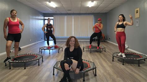 Cardio Dance With Clau Paty Trampoline Workout Youtube