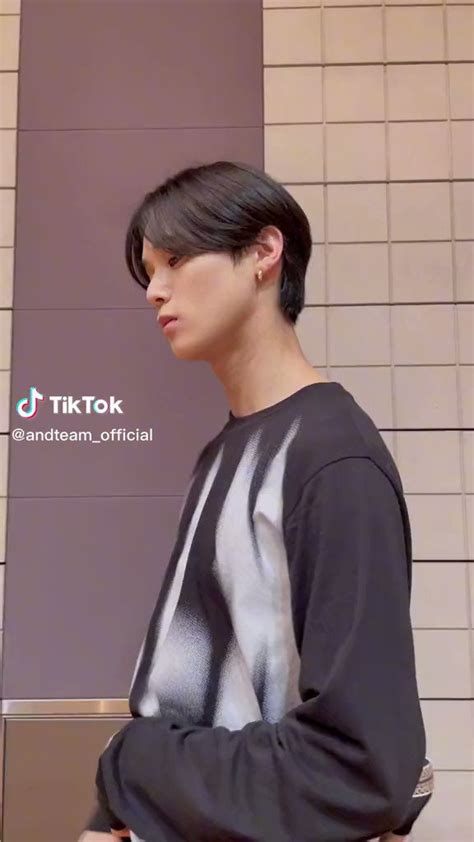 Jodee Met Nct Svt Txt En On Twitter Nishimura Riki With Hindi Ko