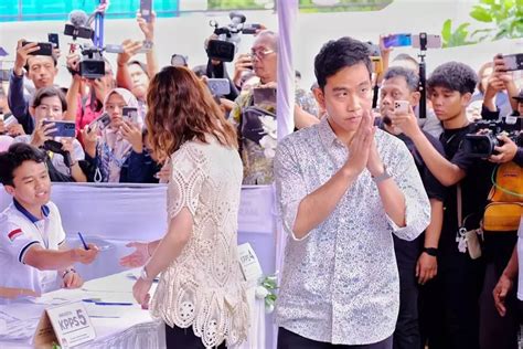 Terbongkar Andi Arief Sindir Jokowi Akun Kaskus Fufufafa Diduga Milik