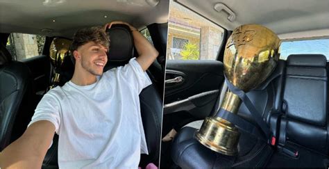 Mattia Zenzola In Viaggio Con La Coppa Il Ballerino Ospite Della