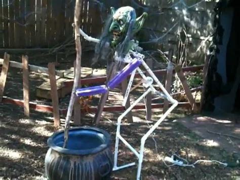 Halloween Cauldron Creep