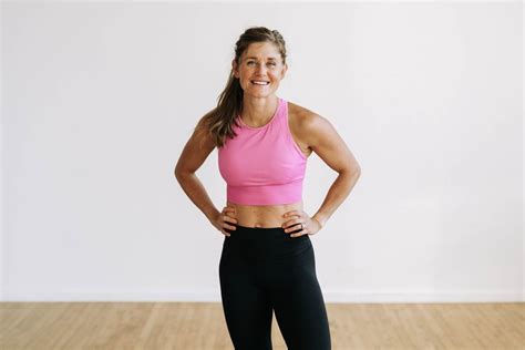10 Minute Dynamic Stretching Routine Video Nourish Move Love