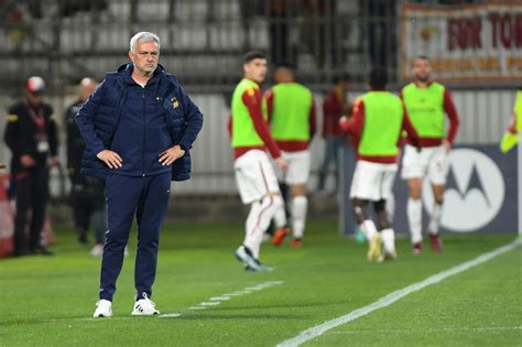Mourinho Procura Figc Apre Indagine Su Frasi Contro L Arbitro Chiffi
