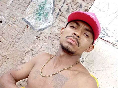 Rapaz é assassinado a facadas após agredir esposa Capital Campo