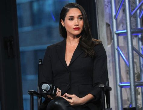 Meghan Markle Topless Photos Are Fake Meghan Markle Caught Up In Fake Royal Scandal