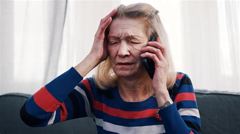 Im dłuższe rozmowy przez telefon tym wyższe ryzyko nadciśnienia