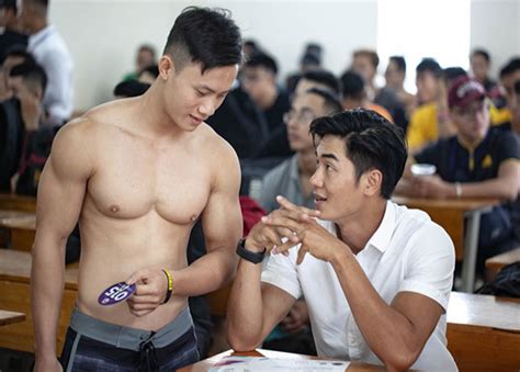 Ngắm người ảnh dàn trai đẹp 6 múi với nhiều phong cách khác nhau