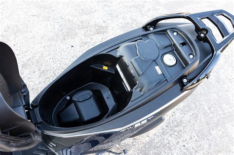 Tweet Fl T Gt Peugeot Motocycles Italia