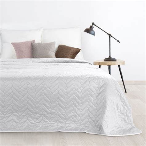 Narzuta velvet pikowana biało srebrna 170X210 LUIZ D91 Eurofirany