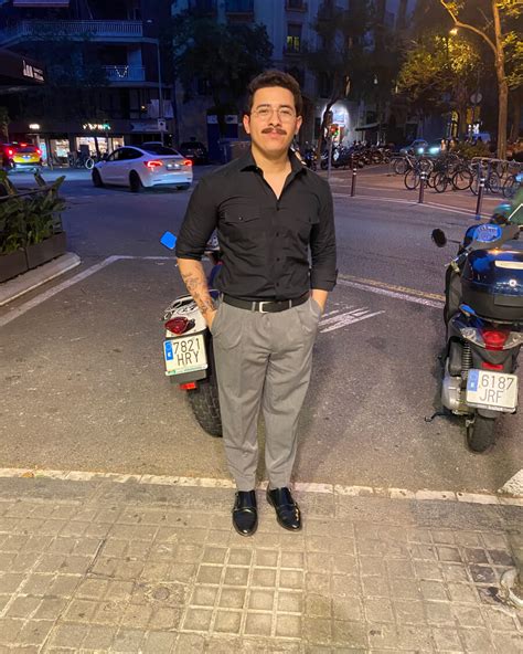 Grey Suit With Black Shirt Hockerty