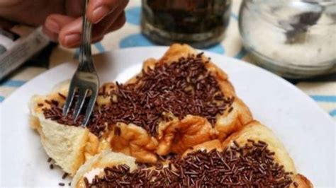10 Tempat Sarapan Enak Di Bandung Dari Legendaris Hingga Kekinian