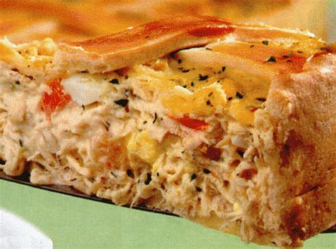 Torta cremosa de frango uma receita prática e fácil
