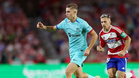 OFICIAL El FC Barcelona renueva a Fermín López hasta 2028