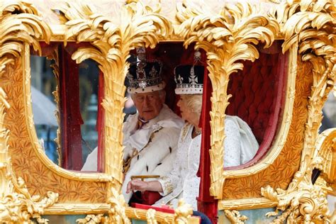 Incoronazione Di Re Carlo Iii E Camilla Cerimonia Conclusa Con Il