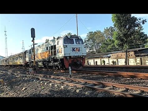 Lokomotif Cc Ka Kamandaka Hunting Kereta Youtube