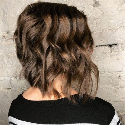 44 Muss Bob Frisuren 2020 für einen trendigen Look ausprobieren