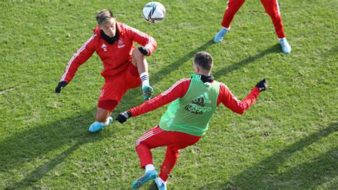 Liveblog Ajax Fc Twente Ajax Ontvangt De Nummer Vier