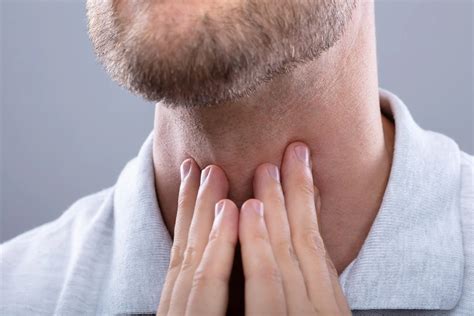 The Signs Symptoms And Treatments For Throat Cancer Nation