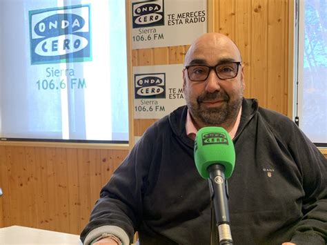 MÁS DE UNO SIERRA Introducción y Noticias Entrevista Raúl Navas