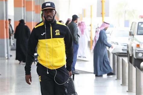 Profil Fahad Al Muwallad Pemain Timnas Arab Saudi Yang Jatuh Dari