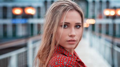 Blonde Blue Eyes Depth Of Field Face Wallpaper Resolution X