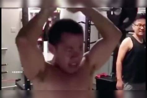 盘点社会性死亡的尴尬瞬间小姐姐当场就社死了实在太尴尬了 社会性 姐姐 瞬间
