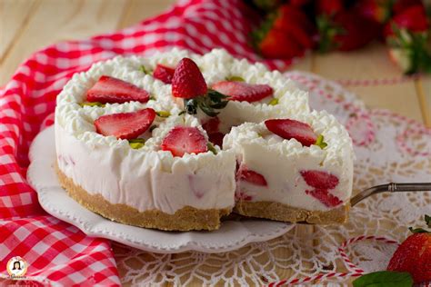 Torta Cuor Di Fragola E Panna Anche Bimby Dolce Freddo Senza Cottura
