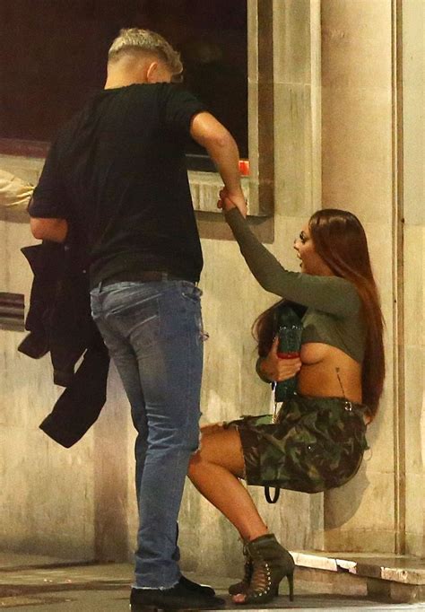Jesy Nelson Boob Slip 25 Photos TheFappening