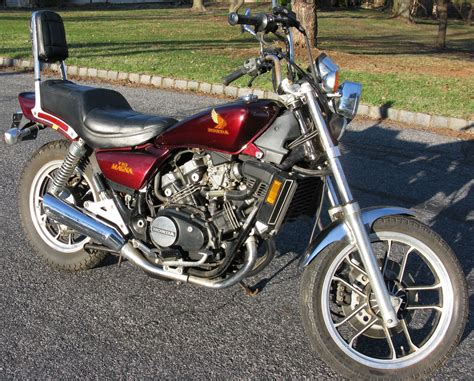 Honda Vf C V Magna