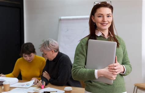 Docenti neoassunti e con passaggio di ruolo come si svolgerà l anno di