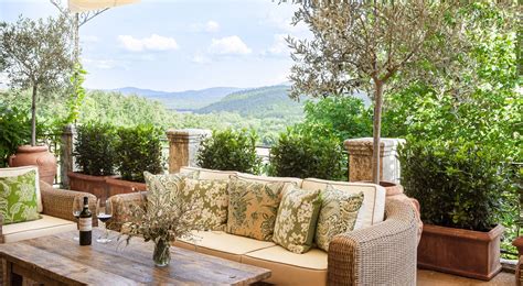 Villa Rooms Suites Borgo Santo Pietro Luxury Hotel In Tuscany