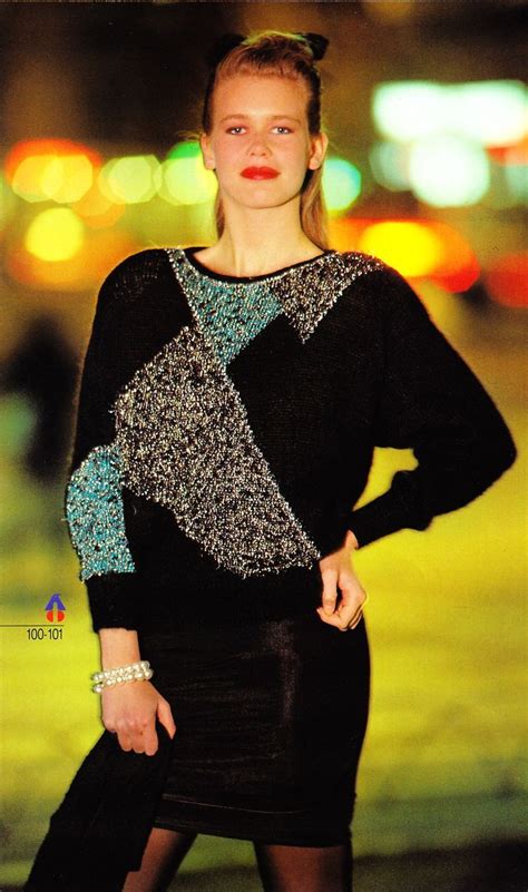 Pin By Ana On Claudia Schiffer Fashion Model Sequin Skirt