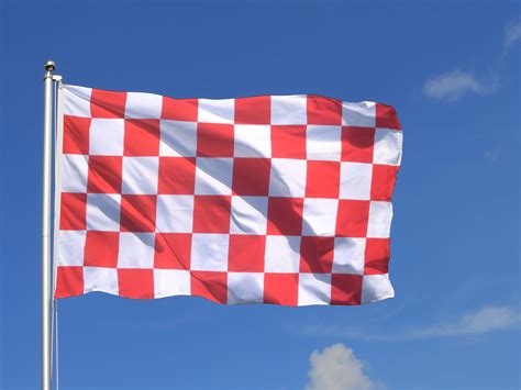 Checkered Red White X Ft Flag Maxflags Royal Flags