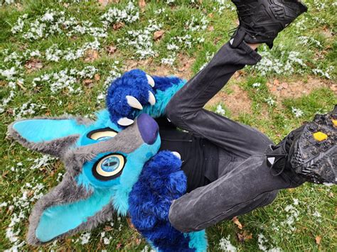 Neon On Twitter Oh Nooo Im Sooo Submissive You Have To Rub My Exposed