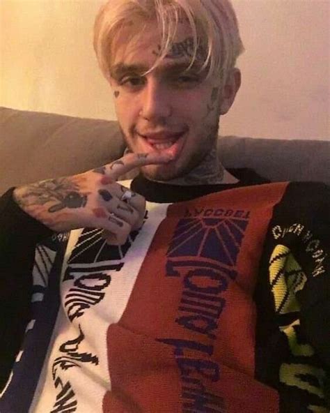 Pin De Julia Oliveira Em Lil Peep Cantores Amor Da Minha Vida