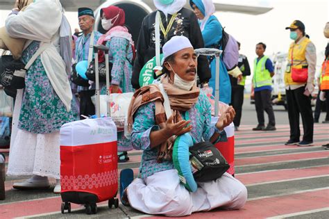Kloter Pertama Debarkasi Surabaya Mendarat Dengan Selamat Di Bandara