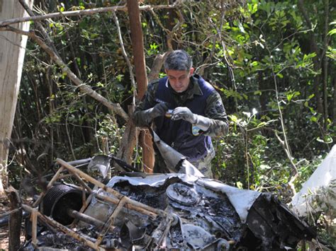 G Veja Imagens Dos Destro Os De Helic Ptero Que Caiu No Litoral De