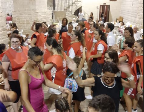La Vera Festa Il Pranzo Solidale Ad Opera Di Caritas E Comitato Feste