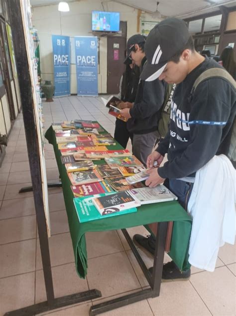 Liceo Bicentenario Arturo Alessandri Palma de Longaví celebra Día