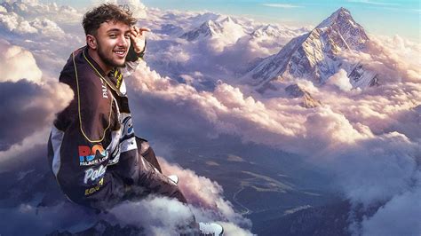 Inoxtag de retour après son ascension de l Everest le youtubeur